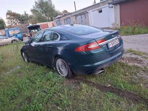 Zaļš Jaguar XF 2009 Klaipėda, ar dzinēja tilpumu 2.99 L un nobraukumu 300 tūkst. km par 999 €, foto  vietnē AUTOMOTO.COM.LV