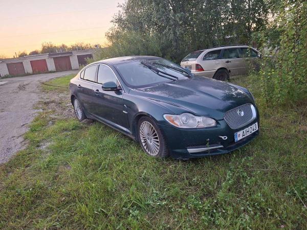 Zaļš Jaguar XF 2009 Klaipėda, ar dzinēja tilpumu 2.99 L un nobraukumu 300 tūkst. km par 999 €, foto 3 vietnē AUTOMOTO.COM.LV