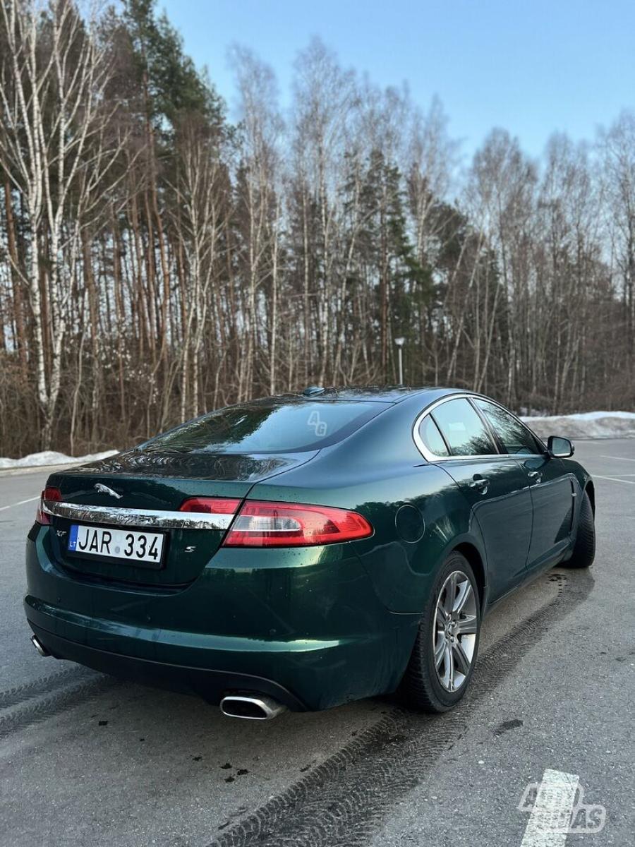 Zaļš Jaguar XF 2010 Elektrėnai, ar dzinēja tilpumu 3.00 L un nobraukumu 269 tūkst. km par 4999 €, foto 4 vietnē AUTOMOTO.COM.LV