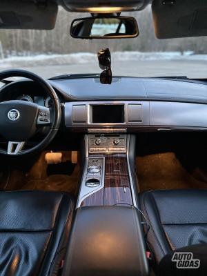 Zaļš Jaguar XF 2010 Elektrėnai, ar dzinēja tilpumu 3.00 L un nobraukumu 269 tūkst. km par 4999 €, foto 9 vietnē AUTOMOTO.COM.LV