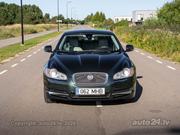 Zaļš Jaguar XF 2011 Tallina, ar dzinēja tilpumu 3.00 L un nobraukumu 187 tūkst. km par 5900 €, foto 2 vietnē AUTOMOTO.COM.LV