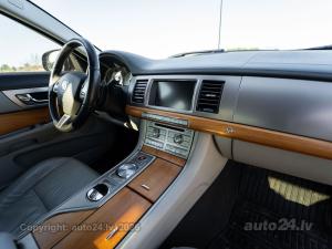 Zaļš Jaguar XF 2011 Tallina, ar dzinēja tilpumu 3.00 L un nobraukumu 187 tūkst. km par 5900 €, foto 21 vietnē AUTOMOTO.COM.LV