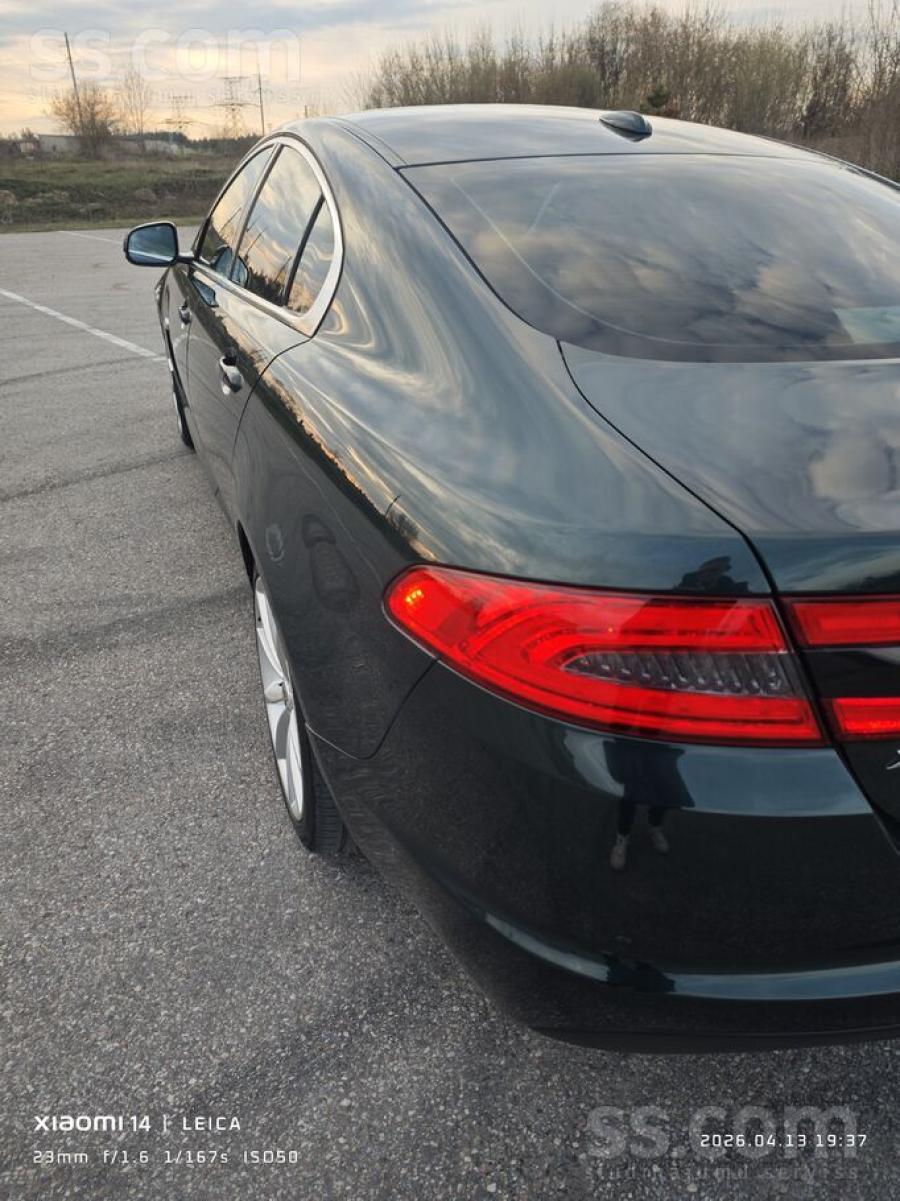 Green Jaguar XF 2012 in Daugavpils, with an engine capacity of 2.20 L and mileage of 172 thousand km for 6990 €, photo 27 on AUTOMOTO.COM.LV