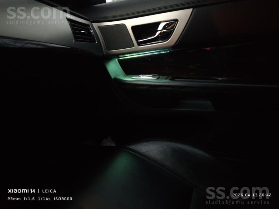 Green Jaguar XF 2012 in Daugavpils, with an engine capacity of 2.20 L and mileage of 172 thousand km for 6990 €, photo 48 on AUTOMOTO.COM.LV