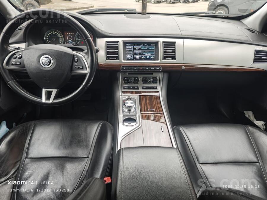 Green Jaguar XF 2012 in Daugavpils, with an engine capacity of 2.20 L and mileage of 172 thousand km for 6990 €, photo 64 on AUTOMOTO.COM.LV