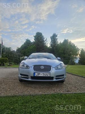 Grey Jaguar XF 2008 in Ogre, with an engine capacity of 2.70 L and mileage of 379 thousand km for 3500 €, photo 7 on AUTOMOTO.COM.LV