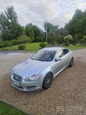 Pelēks Jaguar XF 2008 Ogre, ar dzinēja tilpumu 2.70 L un nobraukumu 379 tūkst. km par 3200 €, foto  vietnē AUTOMOTO.COM.LV
