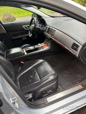 Grey Jaguar XF 2008 in Rapla, with an engine capacity of 3.00 L and mileage of 309 thousand km for 3700 €, photo 6 on AUTOMOTO.COM.LV