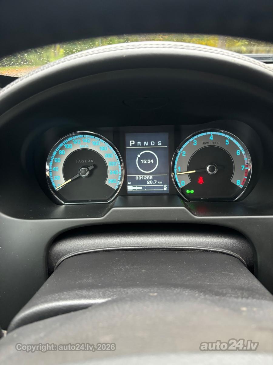 Grey Jaguar XF 2008 in Rapla, with an engine capacity of 3.00 L and mileage of 309 thousand km for 3700 €, photo 11 on AUTOMOTO.COM.LV