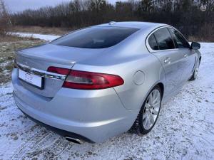 Grey Jaguar XF 2009 in Kaunas, with an engine capacity of 2.99 L and mileage of 180 thousand km for 5950 €, photo 10 on AUTOMOTO.COM.LV
