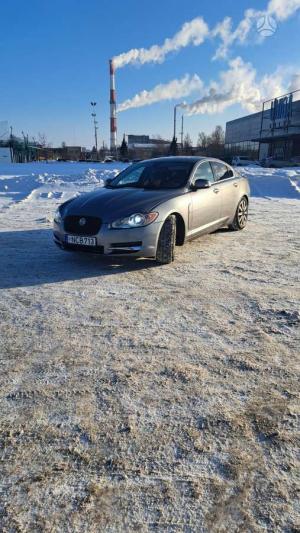 Pelēks Jaguar XF 2009 Šauļi, ar dzinēja tilpumu 4.20 L un nobraukumu 299 tūkst. km par 5100 €, foto 11 vietnē AUTOMOTO.COM.LV