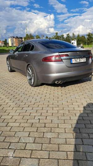 Pelēks Jaguar XF 2009 Šauļi, ar dzinēja tilpumu 4.20 L un nobraukumu 299 tūkst. km par 5100 €, foto 14 vietnē AUTOMOTO.COM.LV