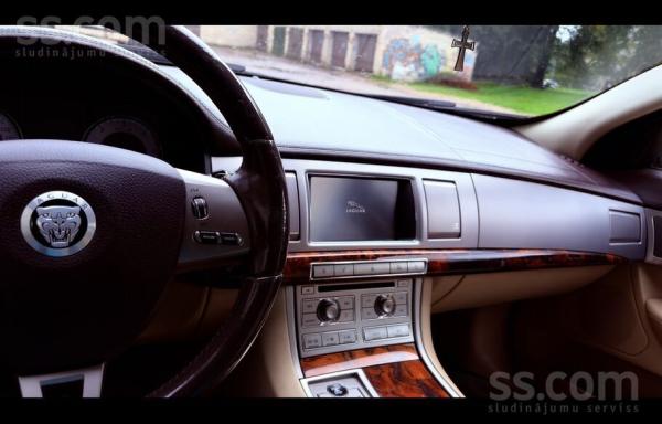 Pelēks Jaguar XF 2009 Kuldīga, ar dzinēja tilpumu 2.70 L un nobraukumu 299 tūkst. km par 5500 €, foto 10 vietnē AUTOMOTO.COM.LV