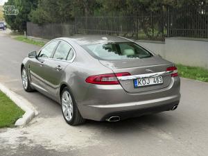 Серый Ягуар ХФ 2009 в Вильнюс, объемом двигателя 2.70 л и пробегом 320 тыс. км за 2650 €, фото 5 на AUTOMOTO.COM.LV