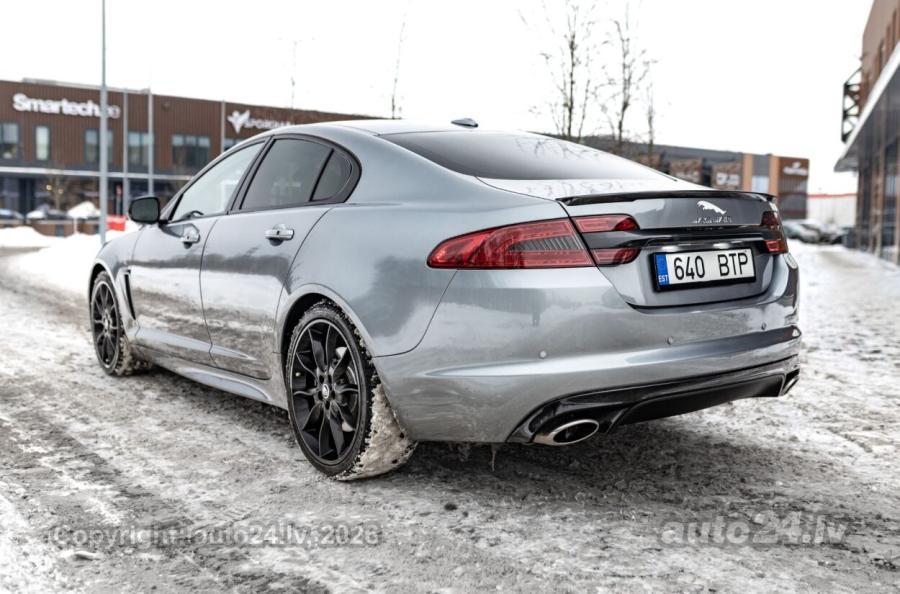 Grey Jaguar XF 2012 in Tallinn, with an engine capacity of 3.00 L and mileage of 345 thousand km for 7490 €, photo 4 on AUTOMOTO.COM.LV