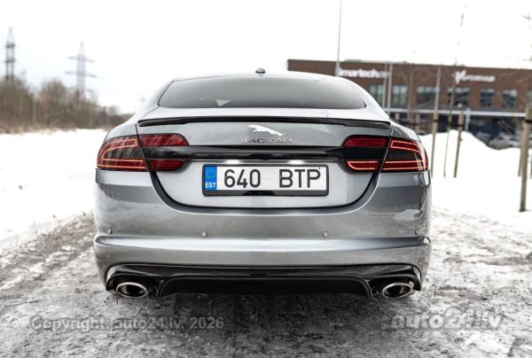 Pelēks Jaguar XF 2012 Tallina, ar dzinēja tilpumu 3.00 L un nobraukumu 345 tūkst. km par 7490 €, foto 5 vietnē AUTOMOTO.COM.LV