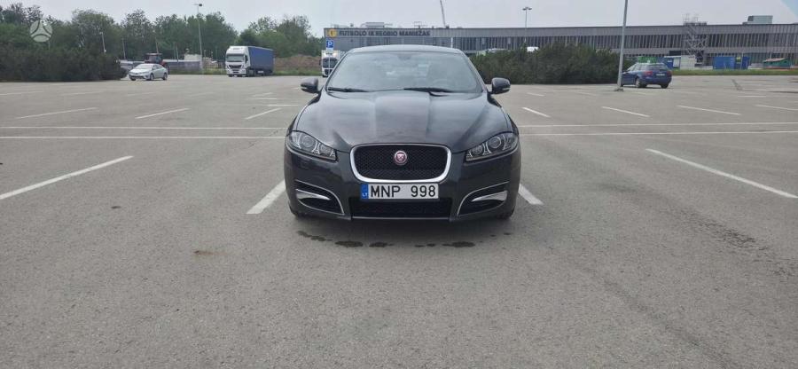 Pelēks Jaguar XF 2013 Šauļi, ar dzinēja tilpumu 2.99 L un nobraukumu 308 tūkst. km par 7200 €, foto 1 vietnē AUTOMOTO.COM.LV