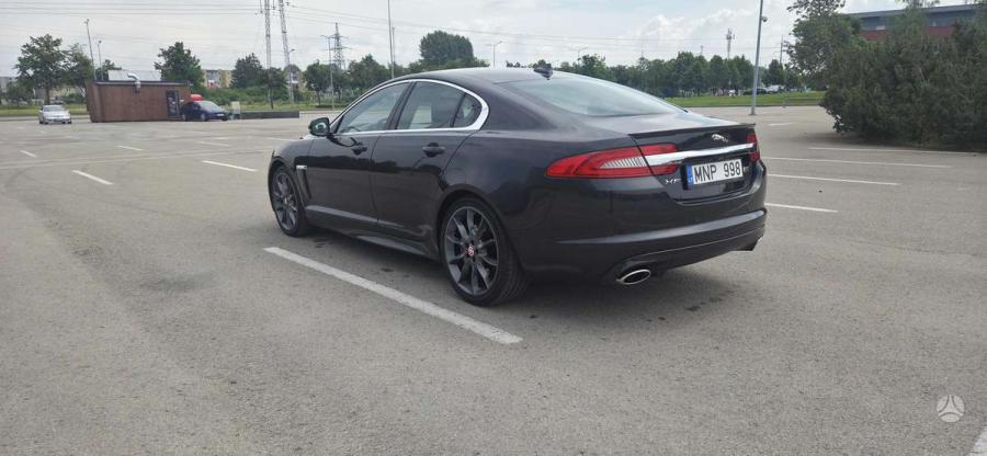 Pelēks Jaguar XF 2013 Šauļi, ar dzinēja tilpumu 2.99 L un nobraukumu 308 tūkst. km par 7200 €, foto 7 vietnē AUTOMOTO.COM.LV