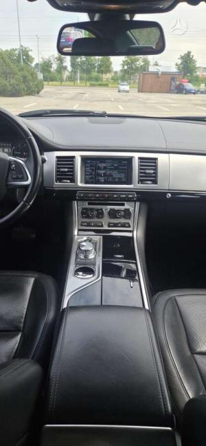 Pelēks Jaguar XF 2013 Šauļi, ar dzinēja tilpumu 2.99 L un nobraukumu 308 tūkst. km par 7200 €, foto 16 vietnē AUTOMOTO.COM.LV