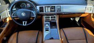 Pelēks Jaguar XF 2013 Šauļi, ar dzinēja tilpumu 2.18 L un nobraukumu 140 tūkst. km par 8650 €, foto 37 vietnē AUTOMOTO.COM.LV