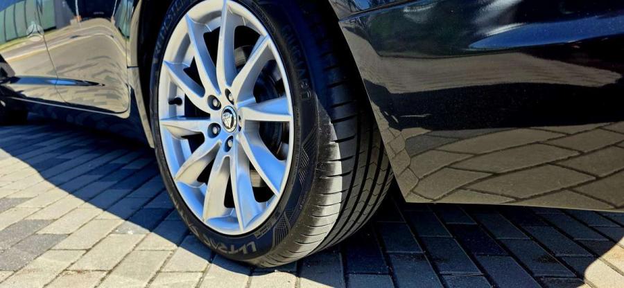 Pelēks Jaguar XF 2013 Šauļi, ar dzinēja tilpumu 2.18 L un nobraukumu 140 tūkst. km par 8650 €, foto 40 vietnē AUTOMOTO.COM.LV