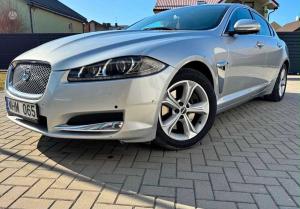 Pelēks Jaguar XF 2013 Klaipėda, ar dzinēja tilpumu 2.99 L un nobraukumu 320 tūkst. km par 4500 €, foto  vietnē AUTOMOTO.COM.LV