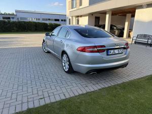 Grey Jaguar XF 2013 in Siauliai, with an engine capacity of 3.00 L and mileage of 178 thousand km for 7500 €, photo 5 on AUTOMOTO.COM.LV