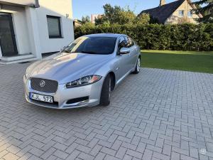 Grey Jaguar XF 2013 in Siauliai, with an engine capacity of 3.00 L and mileage of 178 thousand km for 7500 €, photo 7 on AUTOMOTO.COM.LV