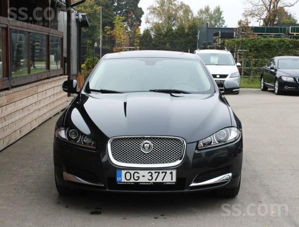 Pelēks Jaguar XF 2013 Rīga, ar dzinēja tilpumu 2.20 L un nobraukumu 0 tūkst. km par 6650 €, foto 3 vietnē AUTOMOTO.COM.LV