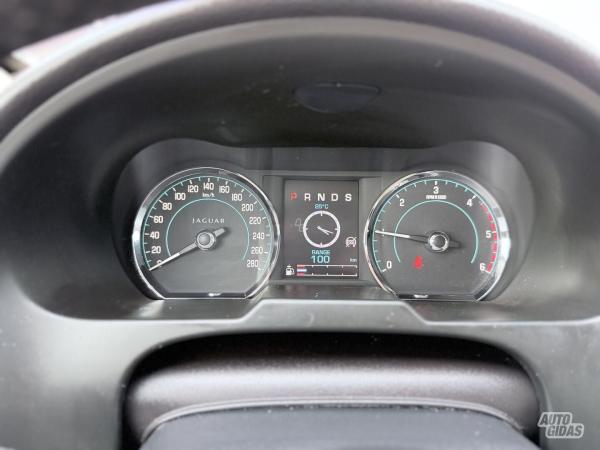 Grey Jaguar XF 2014 in Marijampole, with an engine capacity of 2.20 L and mileage of 300 thousand km for 6250 €, photo 7 on AUTOMOTO.COM.LV