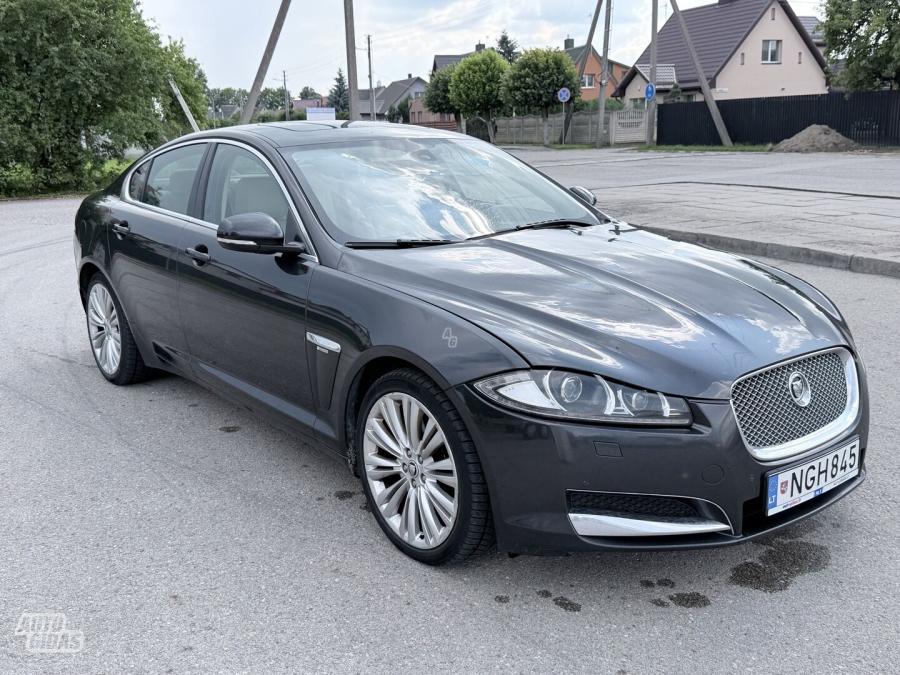Pelēks Jaguar XF 2014 Marijampole, ar dzinēja tilpumu 2.20 L un nobraukumu 300 tūkst. km par 6250 €, foto 12 vietnē AUTOMOTO.COM.LV