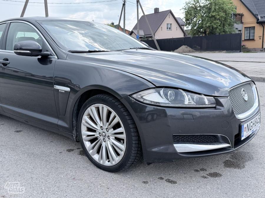 Pelēks Jaguar XF 2014 Marijampole, ar dzinēja tilpumu 2.20 L un nobraukumu 300 tūkst. km par 6250 €, foto 15 vietnē AUTOMOTO.COM.LV