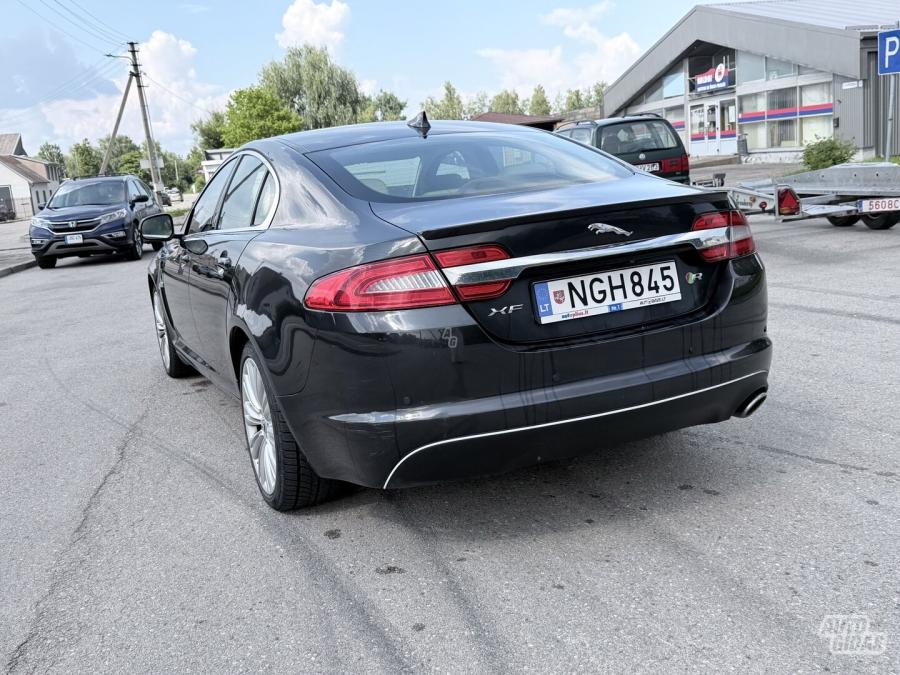 Pelēks Jaguar XF 2014 Marijampole, ar dzinēja tilpumu 2.20 L un nobraukumu 300 tūkst. km par 6250 €, foto 17 vietnē AUTOMOTO.COM.LV