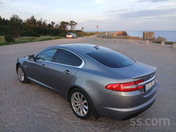 Grey Jaguar XF 2014 in Liepaja, with an engine capacity of 2.20 L and mileage of 180 thousand km for 7200 €, photo 2 on AUTOMOTO.COM.LV
