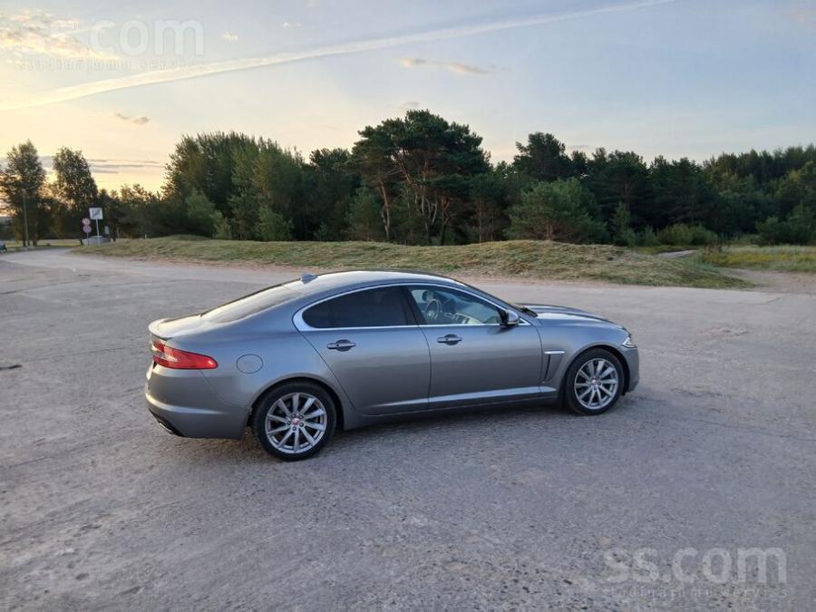 Pelēks Jaguar XF 2014 Liepāja, ar dzinēja tilpumu 2.20 L un nobraukumu 180 tūkst. km par 7200 €, foto 6 vietnē AUTOMOTO.COM.LV