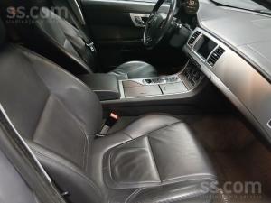 Pelēks Jaguar XF 2014 Liepāja, ar dzinēja tilpumu 2.20 L un nobraukumu 180 tūkst. km par 7200 €, foto 8 vietnē AUTOMOTO.COM.LV