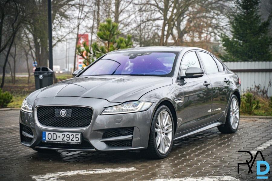 Grey Jaguar XF 2015 in Riga, with an engine capacity of 2.00 L and mileage of 300 thousand km for 8990 €, photo 1 on AUTOMOTO.COM.LV
