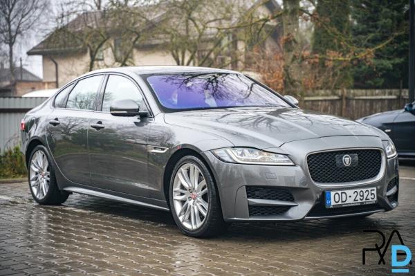 Pelēks Jaguar XF 2015 Rīga, ar dzinēja tilpumu 2.00 L un nobraukumu 300 tūkst. km par 8990 €, foto 2 vietnē AUTOMOTO.COM.LV