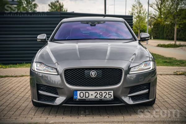 Grey Jaguar XF 2015 in Riga, with an engine capacity of 2.00 L and mileage of 0 thousand km for 7990 €, photo 2 on AUTOMOTO.COM.LV