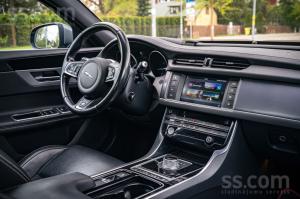Grey Jaguar XF 2015 in Riga, with an engine capacity of 2.00 L and mileage of 0 thousand km for 7990 €, photo 8 on AUTOMOTO.COM.LV