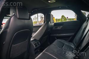 Grey Jaguar XF 2015 in Riga, with an engine capacity of 2.00 L and mileage of 0 thousand km for 7990 €, photo 12 on AUTOMOTO.COM.LV
