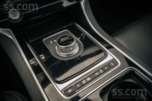 Grey Jaguar XF 2015 in Riga, with an engine capacity of 2.00 L and mileage of 0 thousand km for 7990 €, photo 15 on AUTOMOTO.COM.LV