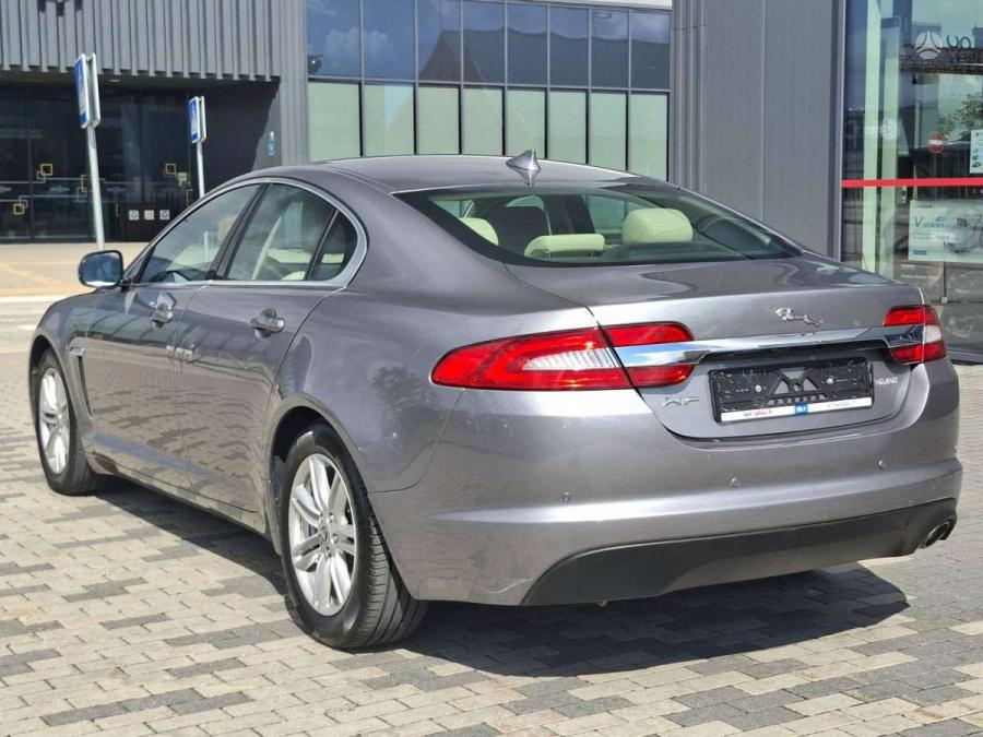 Pelēks Jaguar XF 2015 Šauļi, ar dzinēja tilpumu 2.20 L un nobraukumu 185 tūkst. km par 6990 €, foto 6 vietnē AUTOMOTO.COM.LV