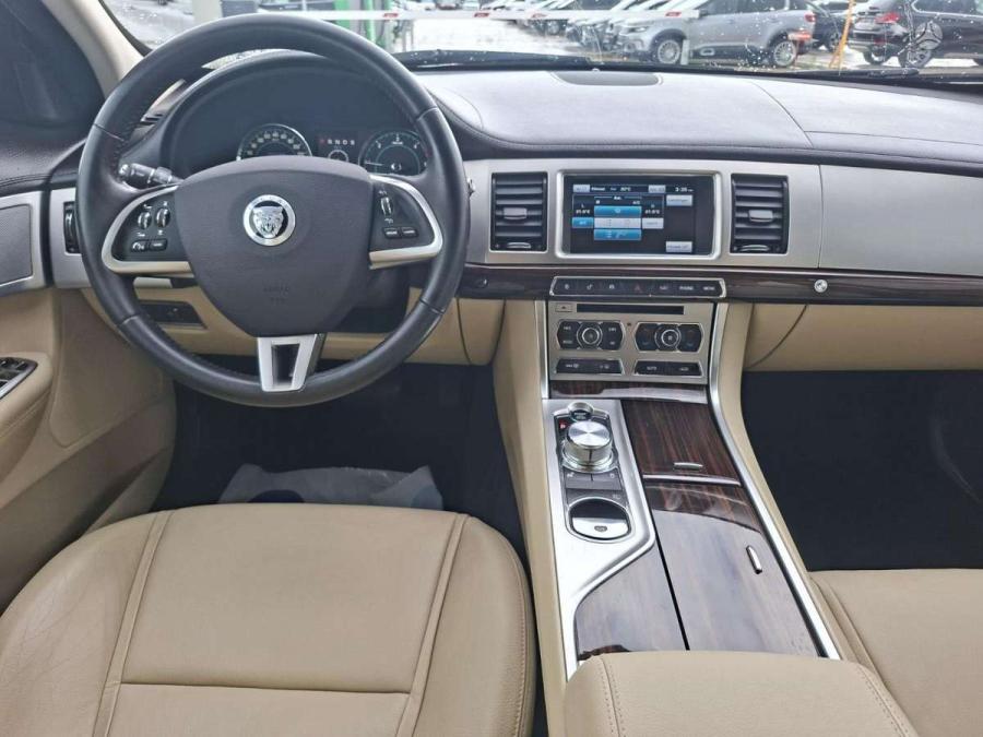 Pelēks Jaguar XF 2015 Šauļi, ar dzinēja tilpumu 2.20 L un nobraukumu 185 tūkst. km par 6990 €, foto 11 vietnē AUTOMOTO.COM.LV