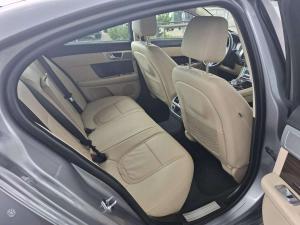 Pelēks Jaguar XF 2015 Šauļi, ar dzinēja tilpumu 2.20 L un nobraukumu 185 tūkst. km par 6990 €, foto 17 vietnē AUTOMOTO.COM.LV
