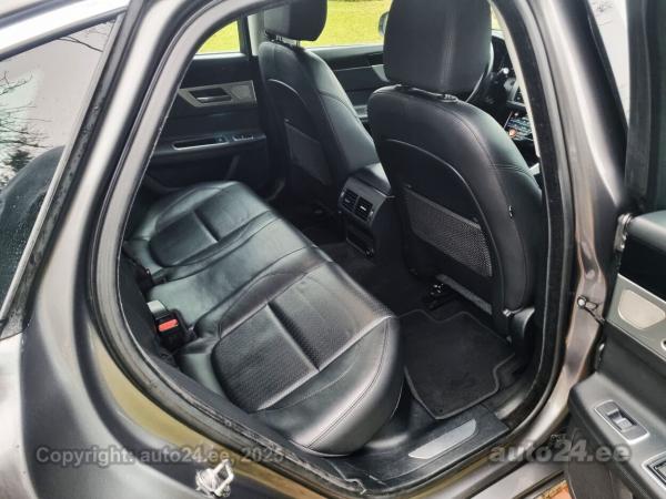 Pelēks Jaguar XF 2016 Tallina, ar dzinēja tilpumu 2.00 L un nobraukumu 140 tūkst. km par 15900 €, foto 11 vietnē AUTOMOTO.COM.LV