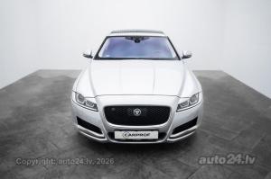 Grey Jaguar XF 2016 in Tallinn, with an engine capacity of 2.00 L and mileage of 171 thousand km for 11699 €, photo 2 on AUTOMOTO.COM.LV