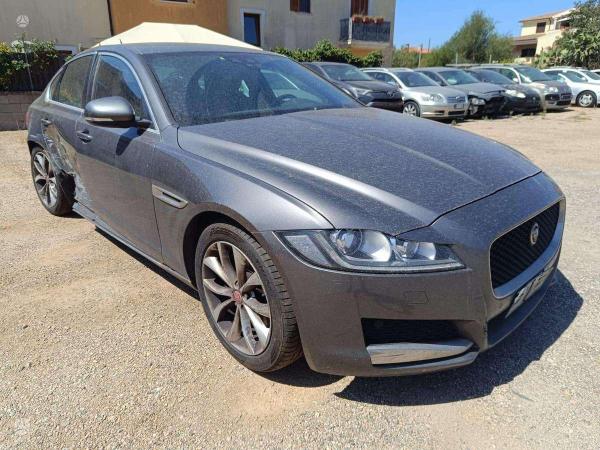 Grey Jaguar XF 2016 in Panevezys, with an engine capacity of 2.00 L and mileage of 249 thousand km for 4800 €, photo 1 on AUTOMOTO.COM.LV