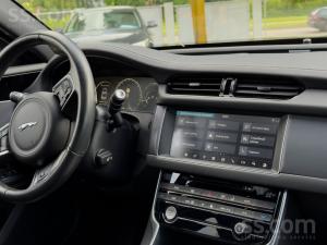 Pelēks Jaguar XF 2016 Daugavpils, ar dzinēja tilpumu 3.00 L un nobraukumu 105 tūkst. km par 17500 €, foto 24 vietnē AUTOMOTO.COM.LV