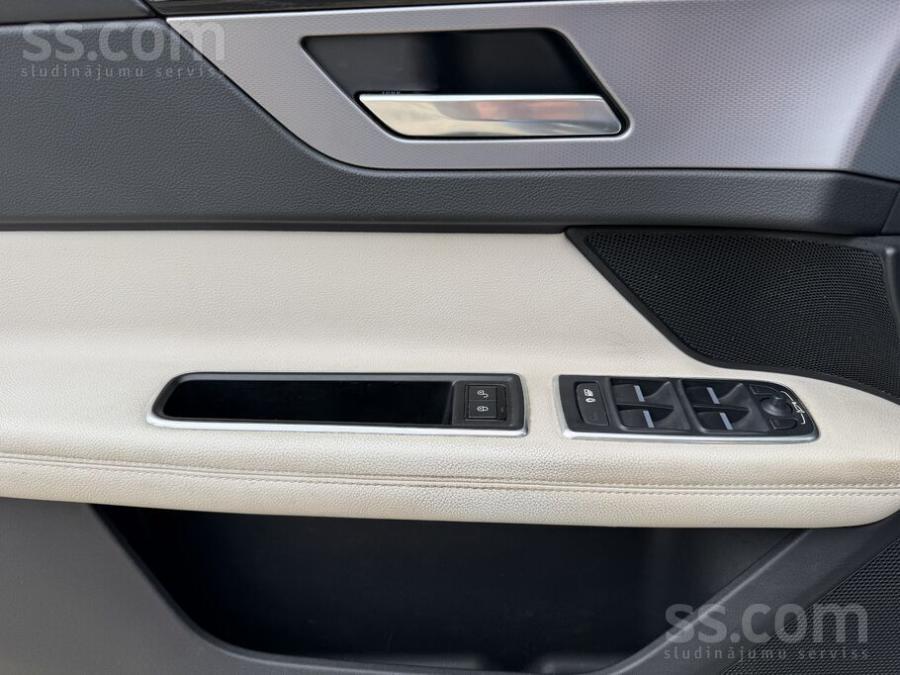 Pelēks Jaguar XF 2016 Rīga, ar dzinēja tilpumu 2.00 L un nobraukumu 161 tūkst. km par 14900 €, foto 7 vietnē AUTOMOTO.COM.LV